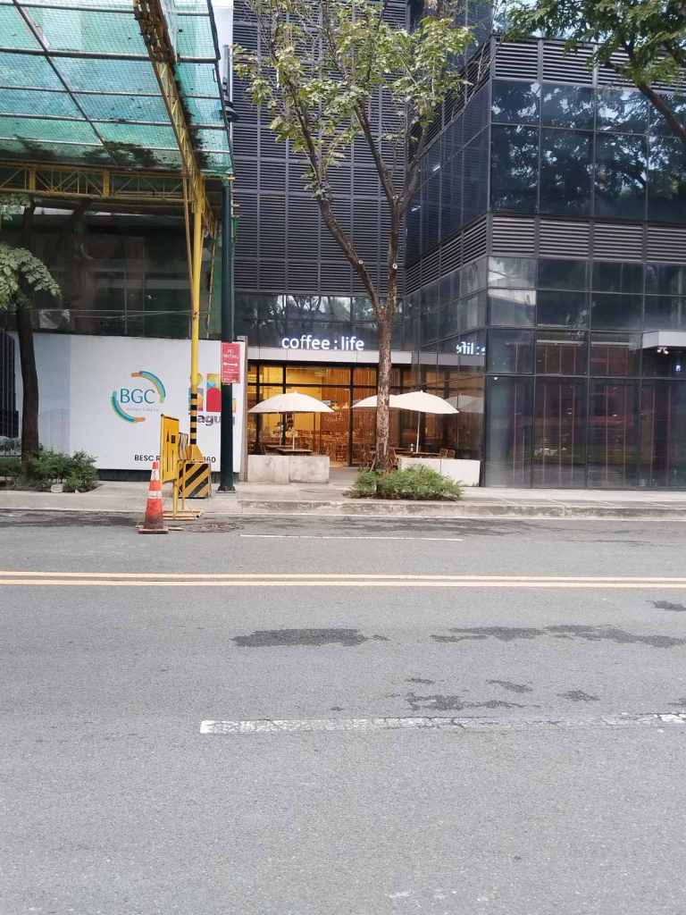 The Best Hidden Cafes in BGC You Can Work or Study In – Bookman's Guide